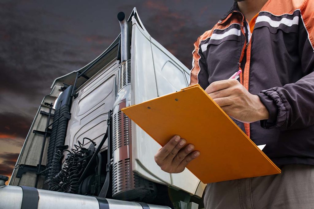 Red Rover Road Service For All of Your Commercial Vehicle Needs